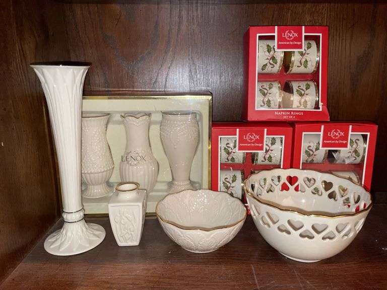 Lenox Items - Auction Ohio