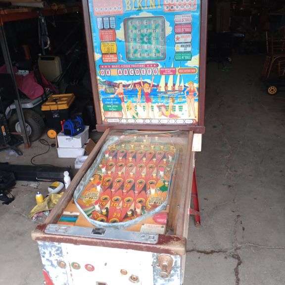 1961 Bally bikini bingo pinball machine gaming device - Auction Ohio