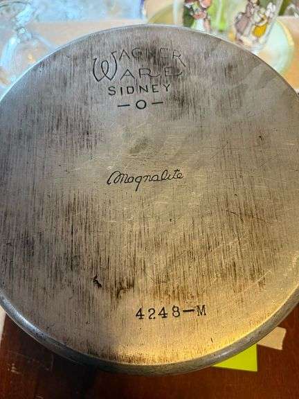 Magnalite Pans - Auction Ohio