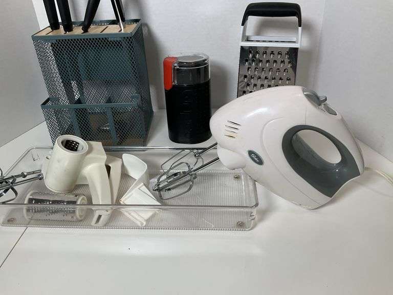 Kitchen Supplies - Auction Ohio