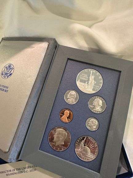 US 1986 Prestige Coin Set - Auction Ohio