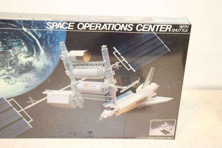 Revell Space Operations Center - Auction Ohio