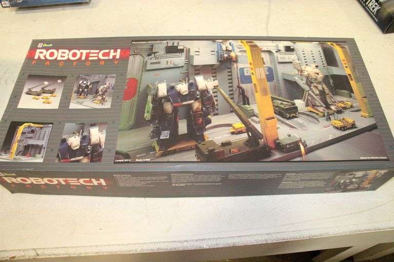 Revell Robotech Factory - Auction Ohio