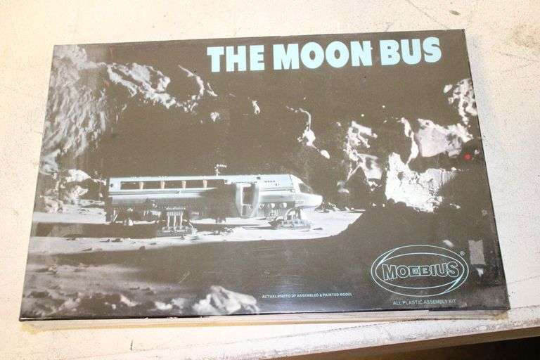 Moebius The Moon Bus - Auction Ohio