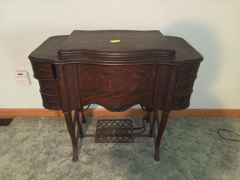 "The Free" Oak Cabinet Treadle Sewing Machine - Auction Ohio