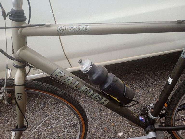1990s Raleigh c200 men's hybrid mountain bike. Made in USA - Auction Ohio