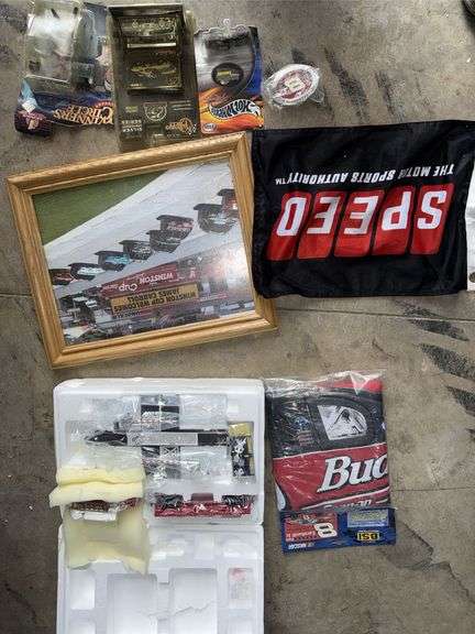 NASCAR Memorabilia - Auction Ohio