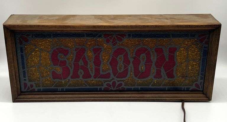 VTG Saloon Bar Light - Auction Ohio