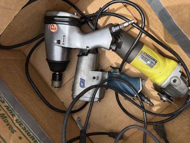 Multiple Hand Tools - Auction Ohio