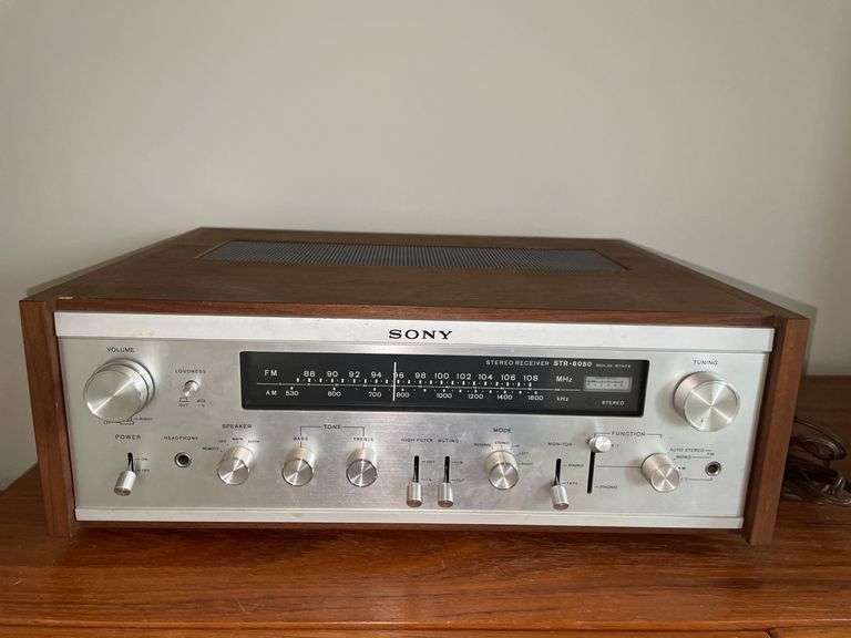 Vintage Sony Receiver - Auction Ohio