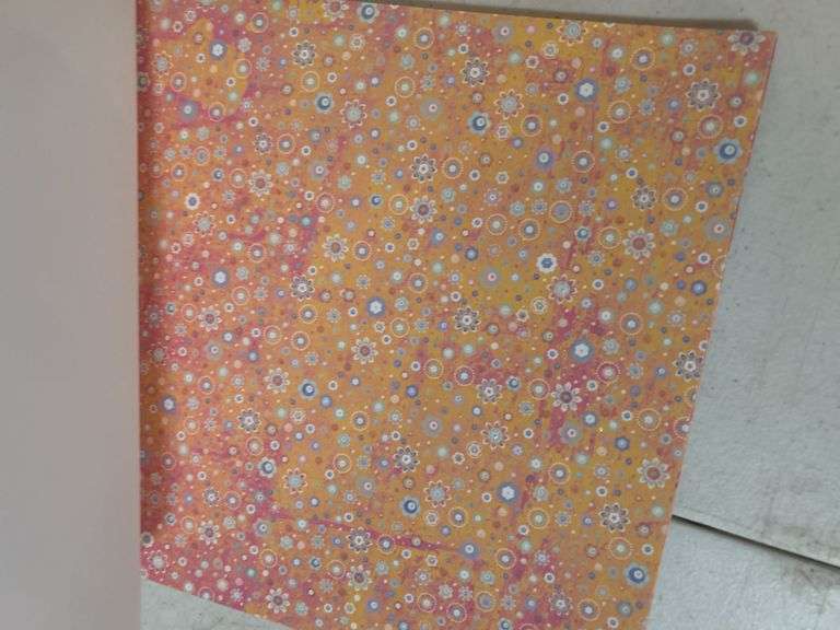 Crafting & Scrapbooking Paper - Auction Ohio