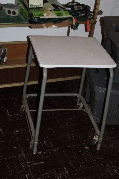 Utility Shelf & Contents - Auction Ohio