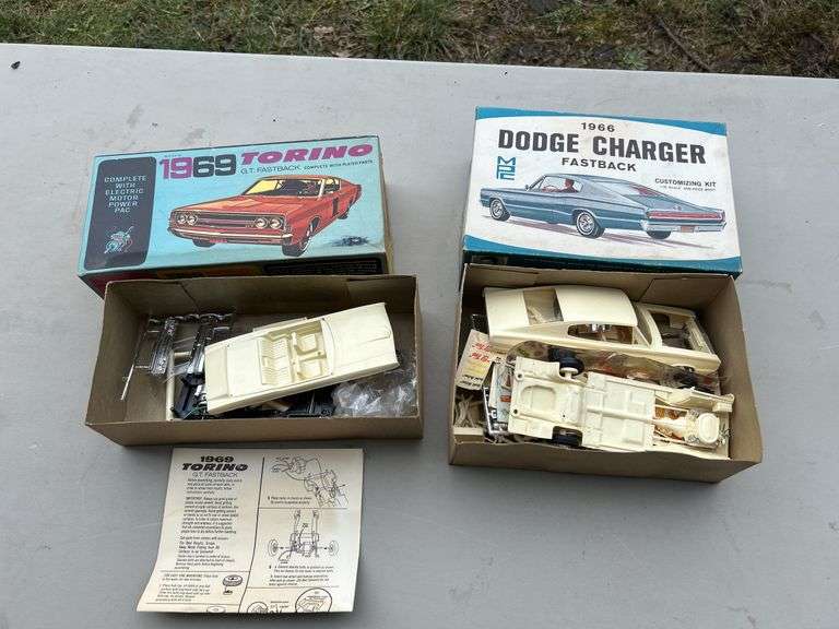 Torino & Charger Model Kits - Auction Ohio