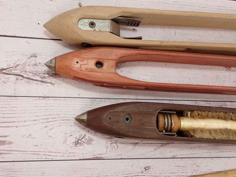 THREE Vintage Wood Weaving Loom Shuttles/Bobbins - Auction Ohio