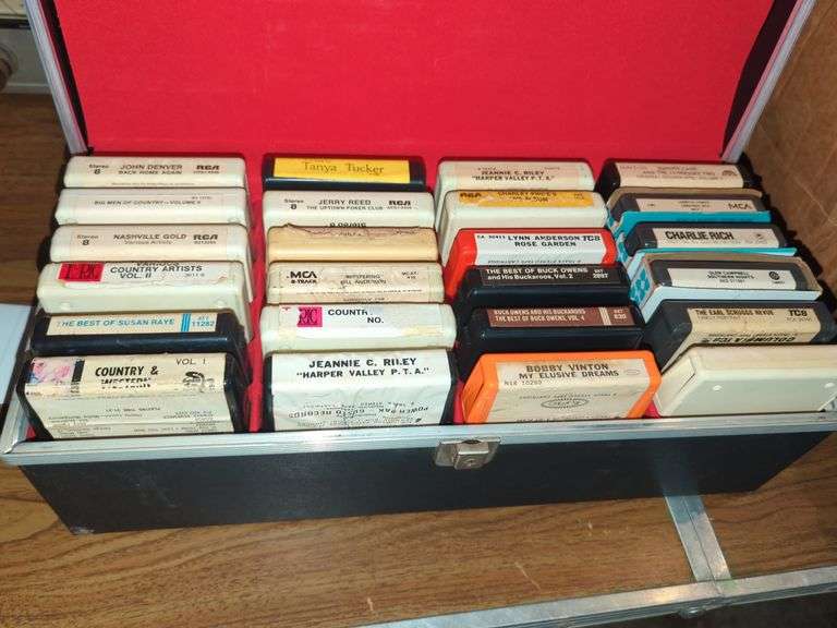 Box of 8 Tracks - Auction Ohio