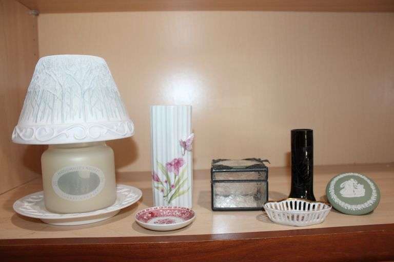 Misc. Décor Items - Auction Ohio