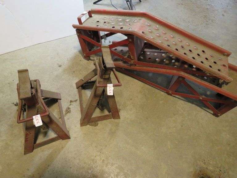Jackstand / Car Ramp Lot - Auction Ohio