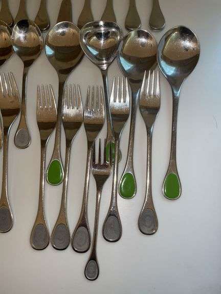 Furst Firosil “Happy Day” Green Enamel Flatware with Utensil Holder ...