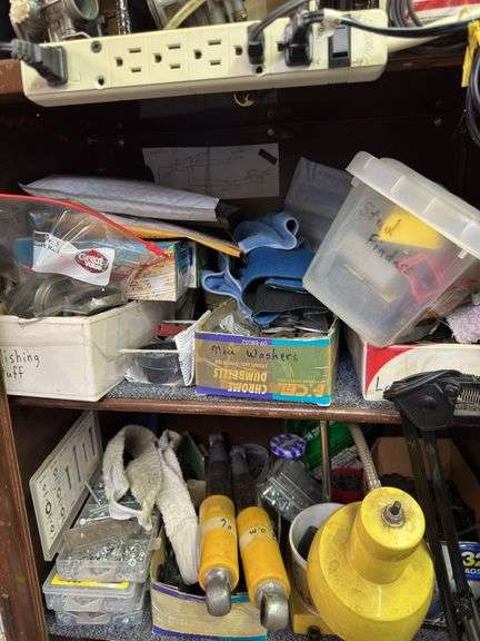 Cabinet Items (Trail 90 parts, other misc items) - Auction Ohio