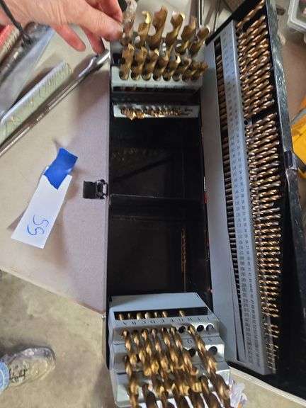 New assorted drill bits in metal case - Auction Ohio