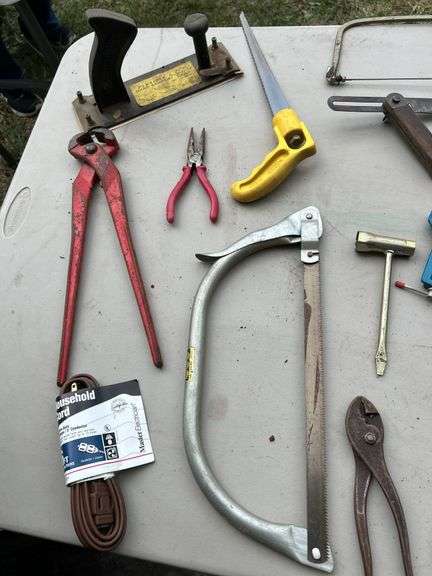 Assorted Hand Tools - Auction Ohio