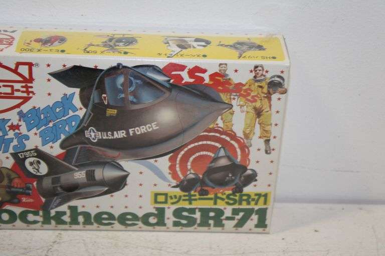 Lockheed SR-71 Model Kit - Auction Ohio