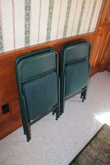 Green Card Table Chairs - Auction Ohio