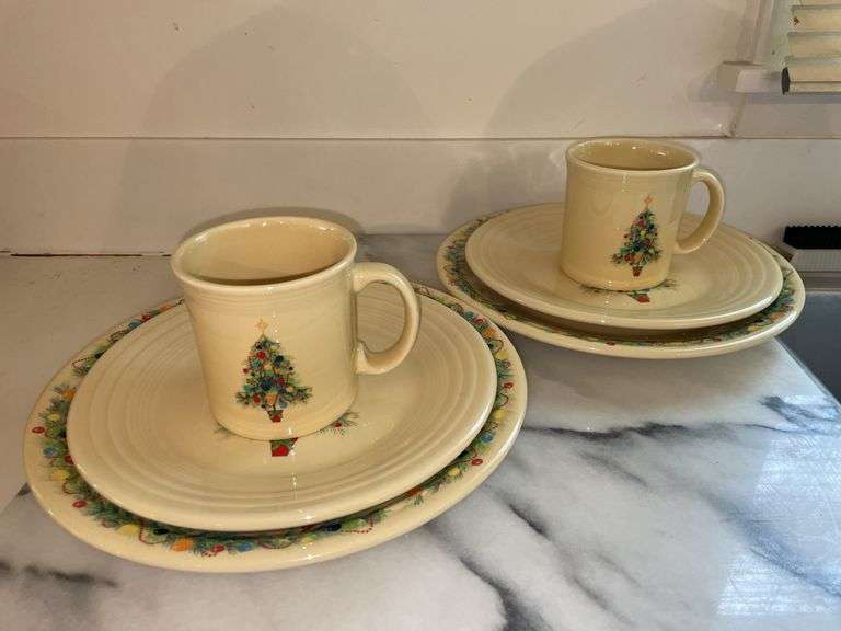 Fiestaware “Christmas Tree” Dish Set - Auction Ohio