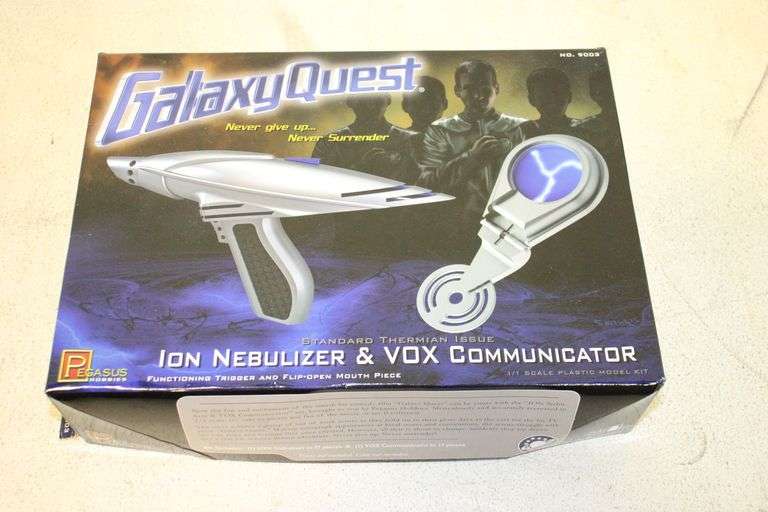 Galaxy Quest Model Kit - Auction Ohio