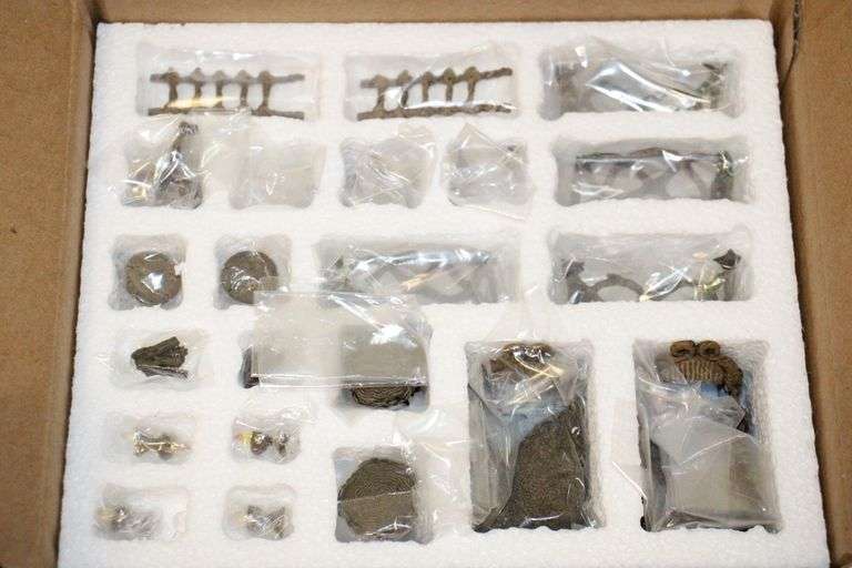 Woodland Miniature Set - Auction Ohio