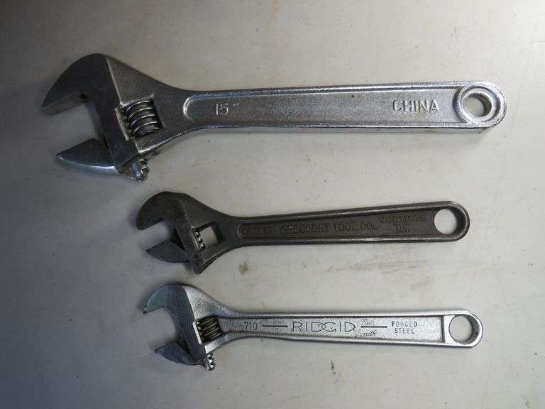 Adjustable Wrenches - Auction Ohio