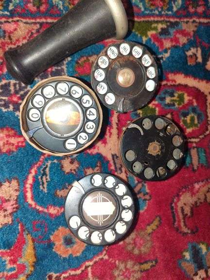 Rotary dial phones - Auction Ohio