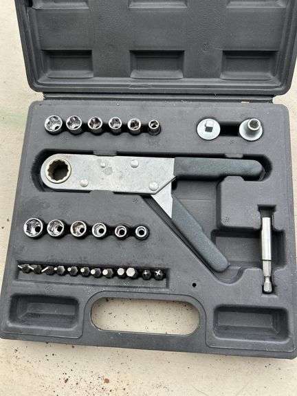 Socket Sets - Auction Ohio