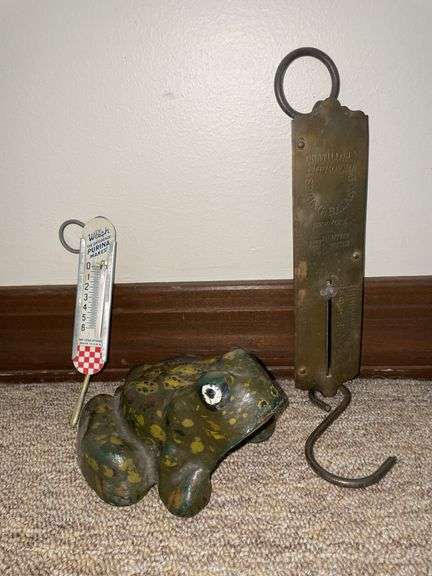 Cast Iron Frog Doorstop & Scales - Auction Ohio