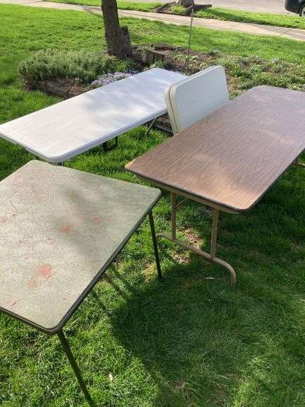 Folding Tables - Auction Ohio