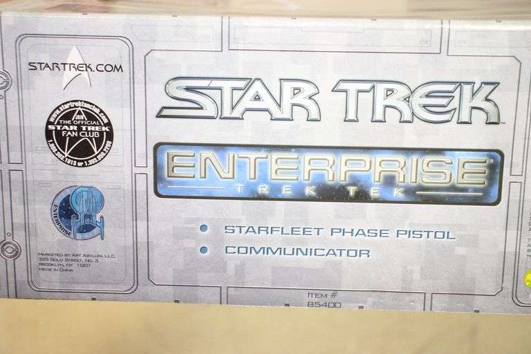 Star Trek Phase Pistol - Auction Ohio