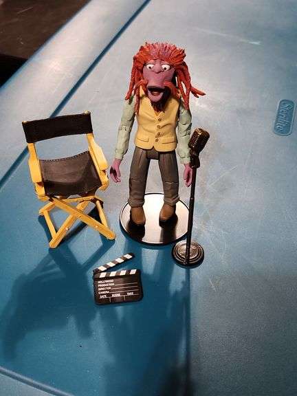 25 Years Of The Muppets Clifford - Auction Ohio