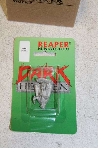 Dark Heaven Reaper Laura Die-Cast Figures - Auction Ohio