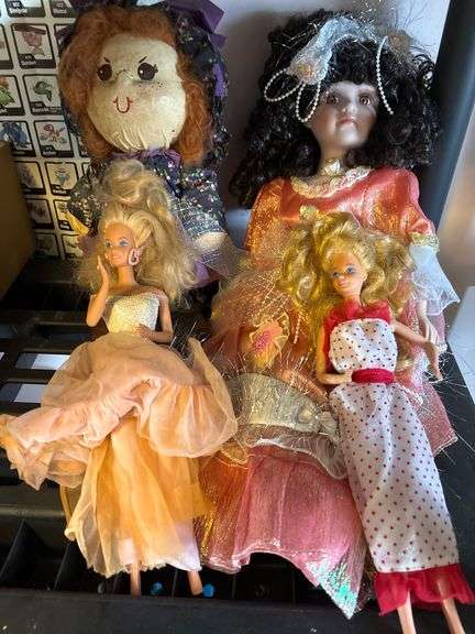 Collector Barbies and Friends - Auction Ohio