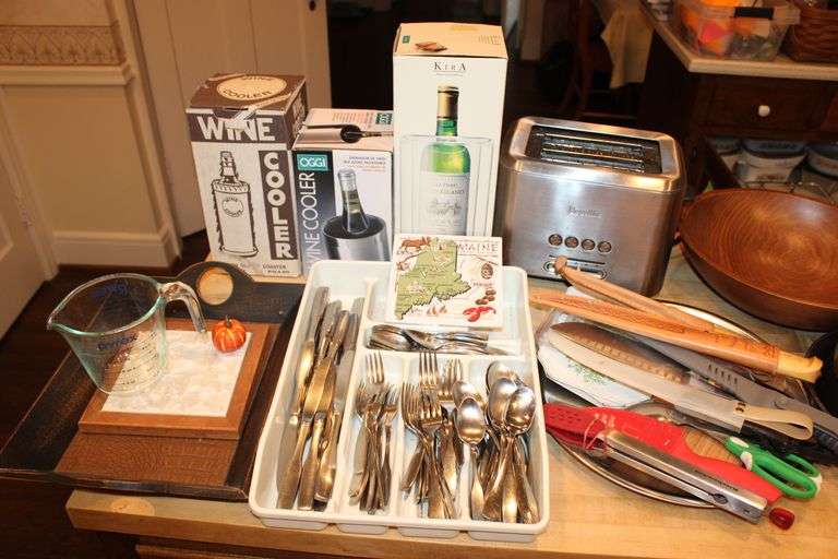 Kitchenware - Auction Ohio