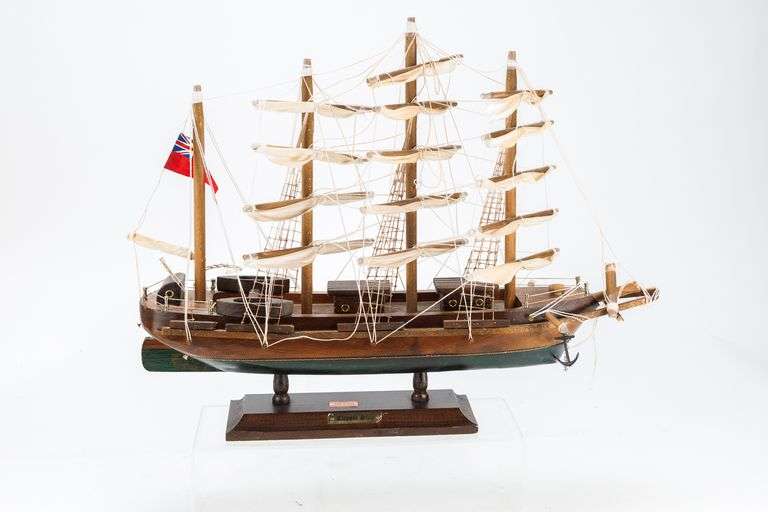 Vintage Clipper Ship Model - Auction Ohio