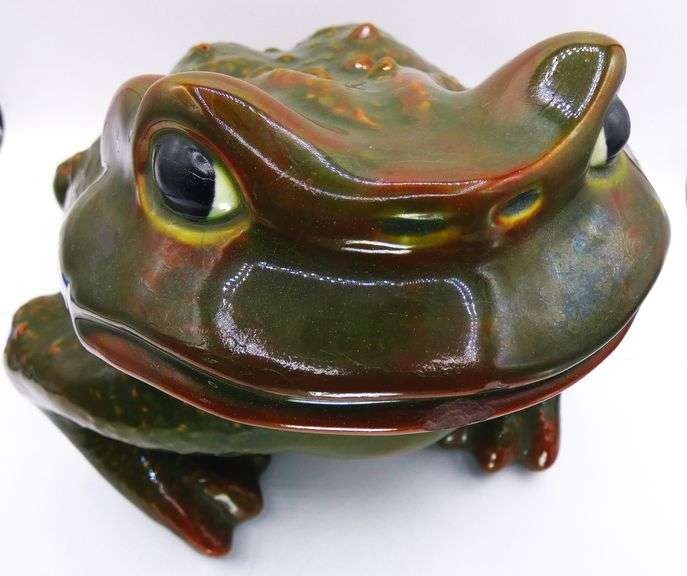 Large Ceramic Toad - Auction Ohio