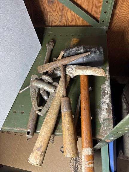 Vintage Tools Hammer Time - Auction Ohio