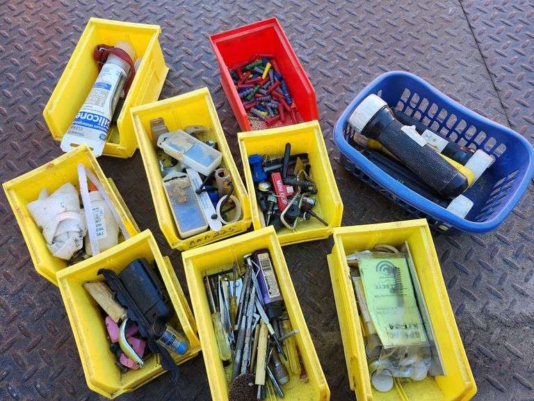 Assorted Hardware - Auction Ohio