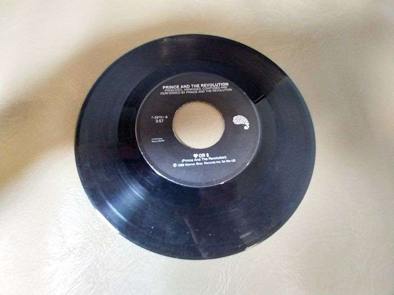 Lot of 12 Vintage 45 RPM Vinyl Records – Assorted Artists – Double ...