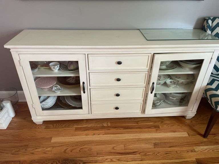 Ethan Allen White Buffet - Auction Ohio