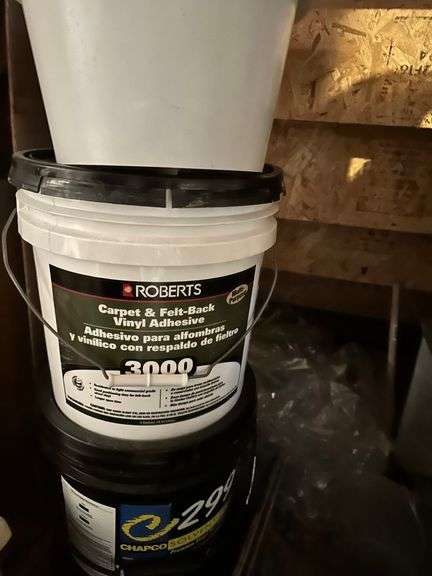 Roberts 3000 Adhesive Bucket - Auction Ohio