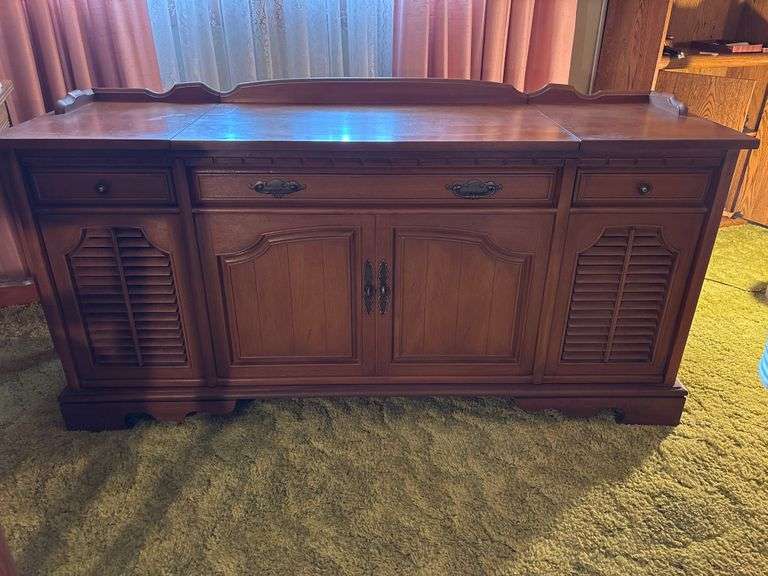 Rca Console Record Player - Auction Ohio