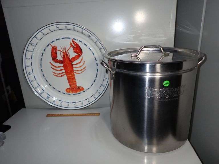 Golden Rabbit 20" Enamelware Lobster Tray & Bayou Classic 60qt Aluminum ...