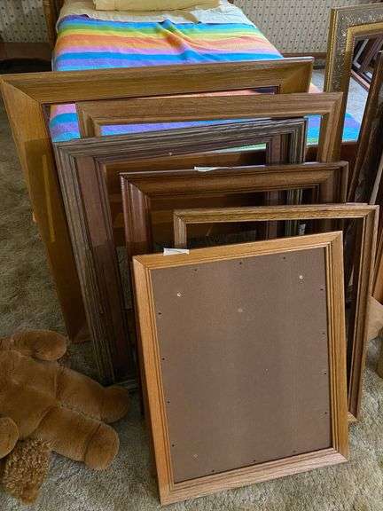 Mixed Selection Of Frames - Auction Ohio
